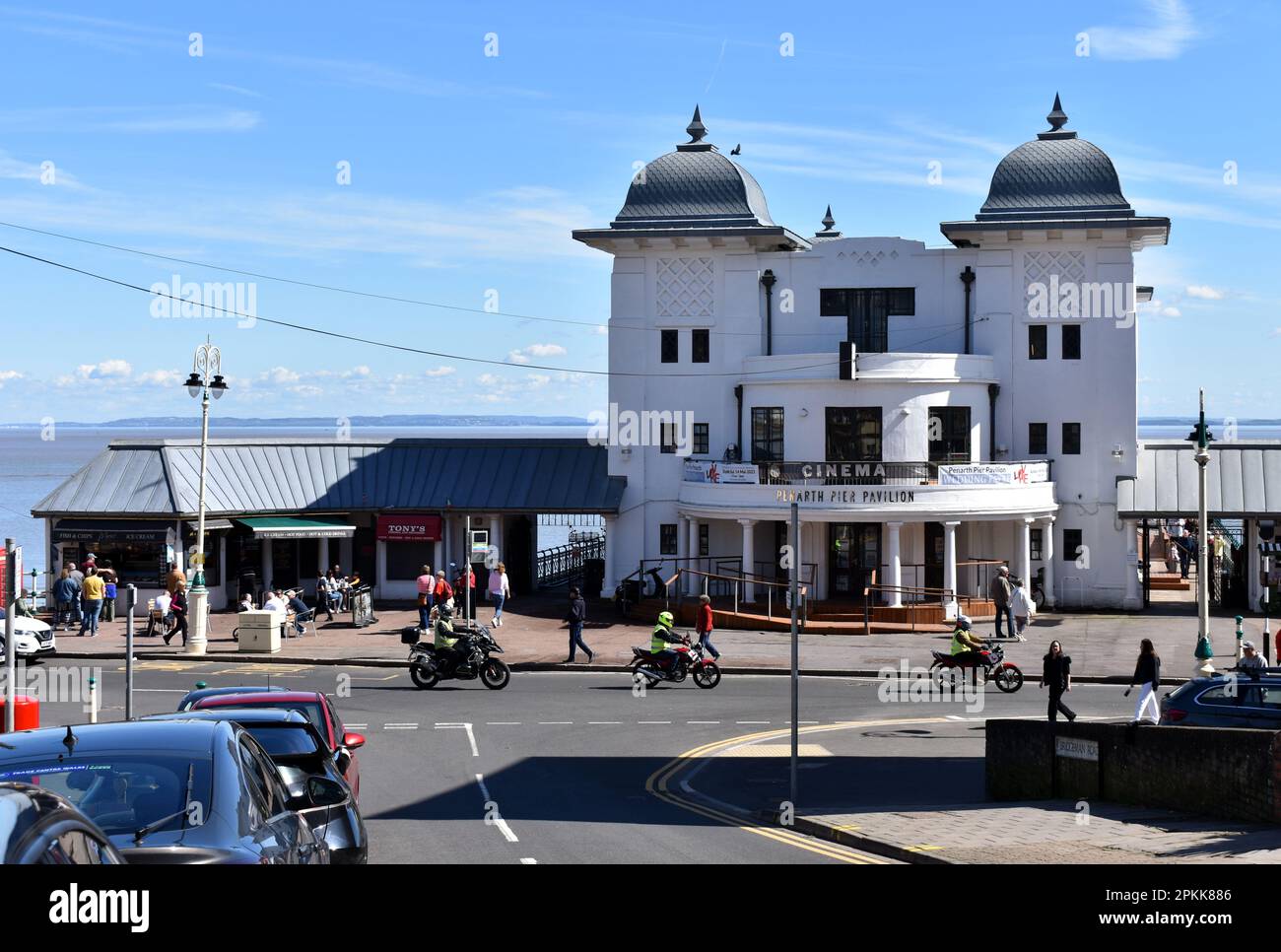 Art deco pier pavilion hi-res stock photography and images - Alamy