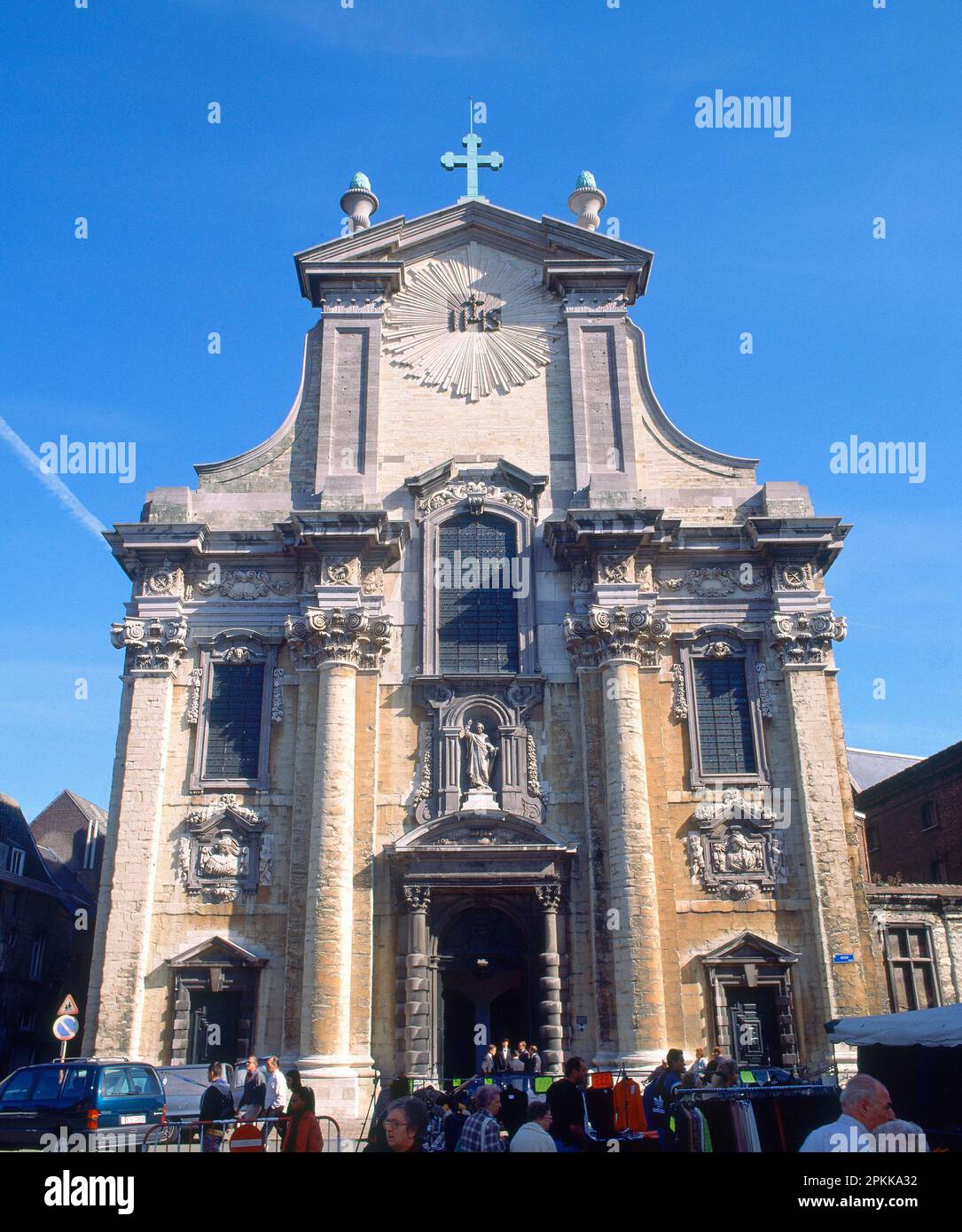 EXTERIOR-FACHADA PRINCIPAL-MANDADA CONSTRUIR EN 1669 POR LOS JESUITAS ...