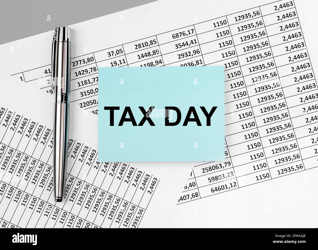 American Tax day memo, taxation declaration submitting reminder Stock ...