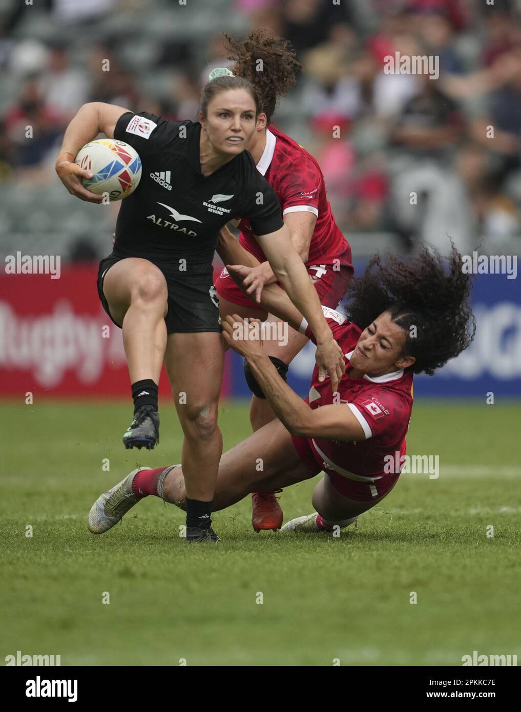 ***FOR NON-COMMERCIAL USE ONLY*** New ZealandHH Michaela Blyde runs ...