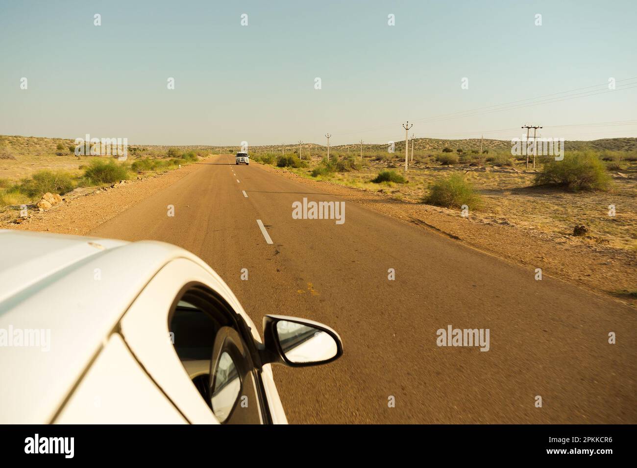 Thar desert empty road hi-res stock photography and images - Alamy