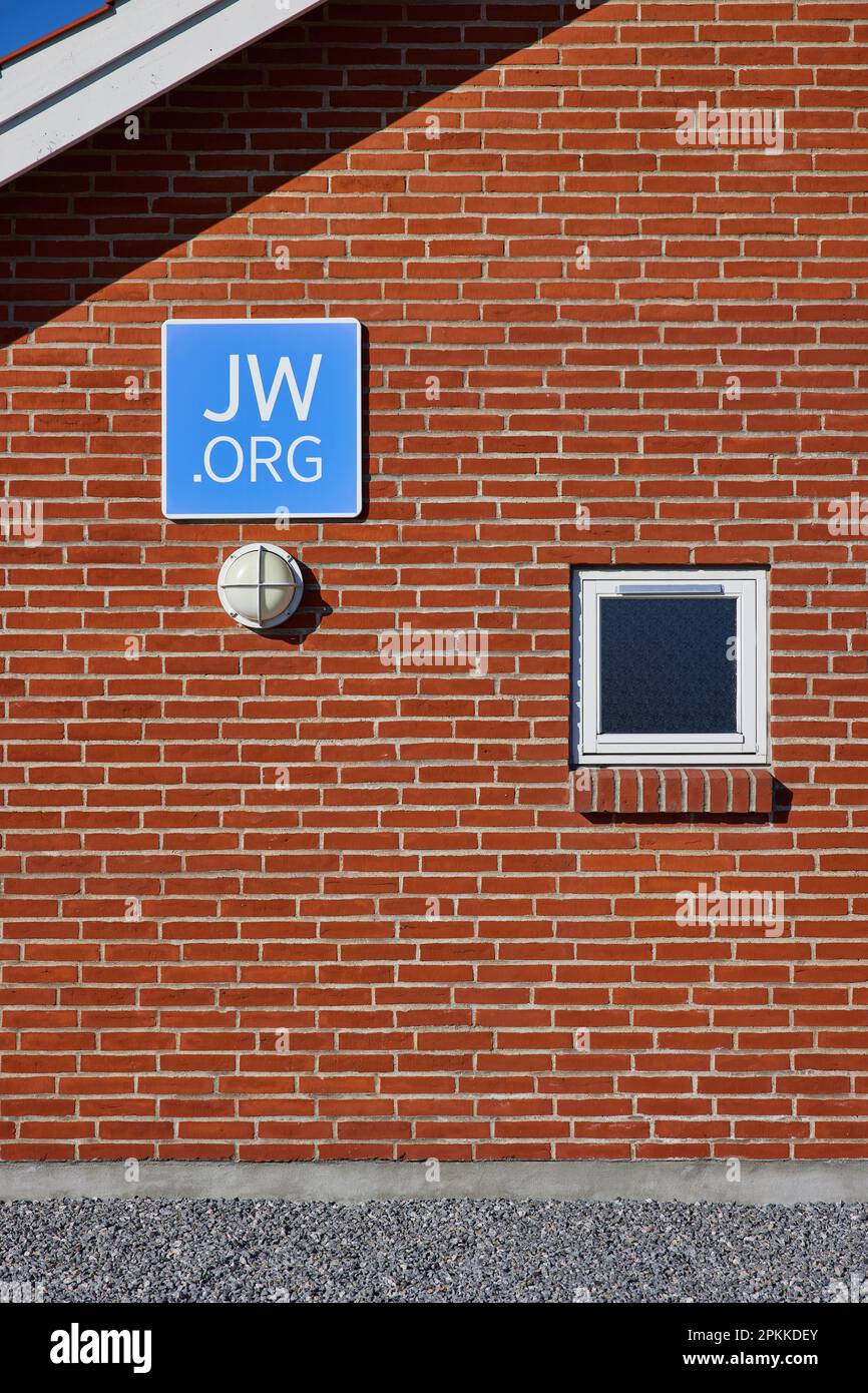 Kingdom hall of jehovahs witnesses hi-res stock photography and images ...