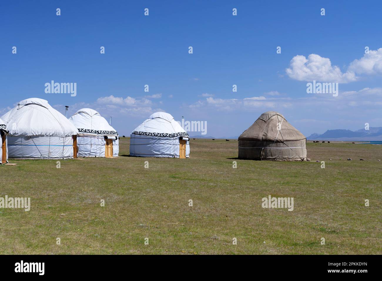 Yurt camp, Song Kol Lake, Naryn Province, Kyrgyzstan, Central Asia ...