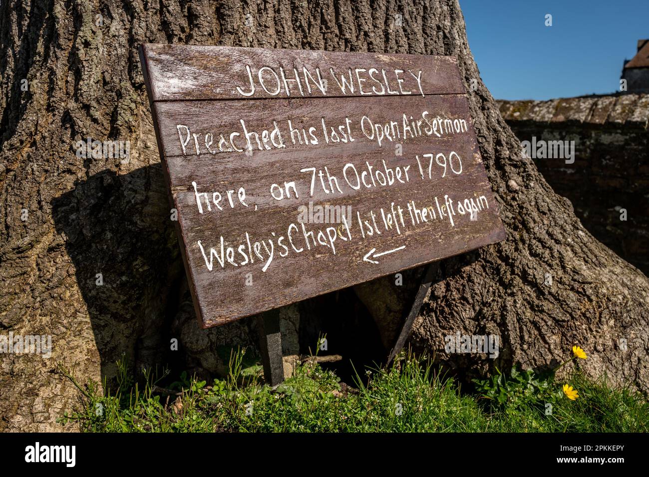 Open air sermon hi-res stock photography and images - Alamy