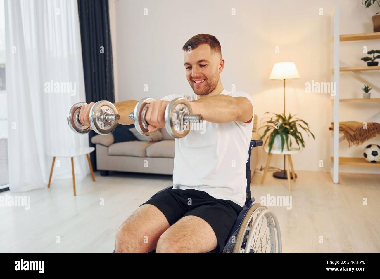 Lighting weights hi-res stock photography and images - Alamy