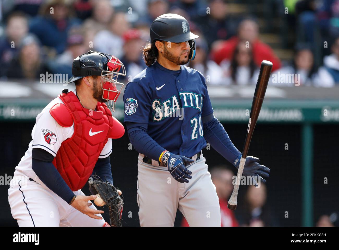 Seattle Mariners' Eugenio Suarez (28) reacts after striking out against ...
