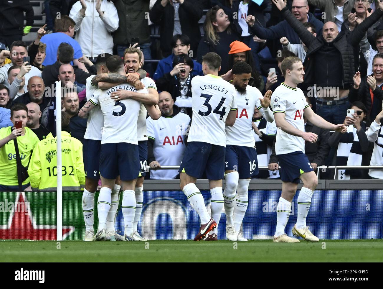 London, UK. 8th Apr, 2023. GOAL. Goalscorer Harry Kane (Tottenham) is ...