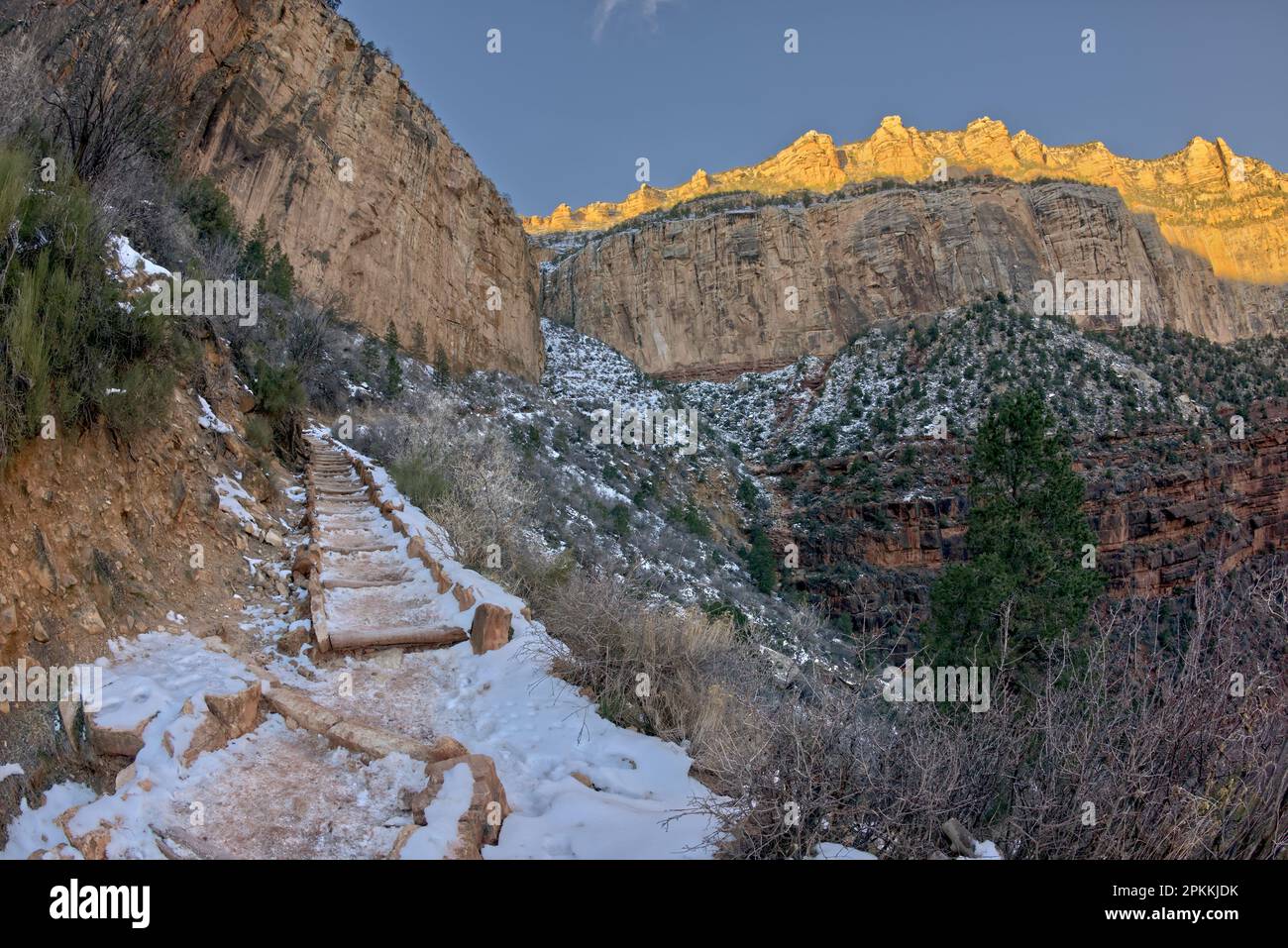 The cliffs of Bright Angel Canyon along the Bright Angel Trail in ...