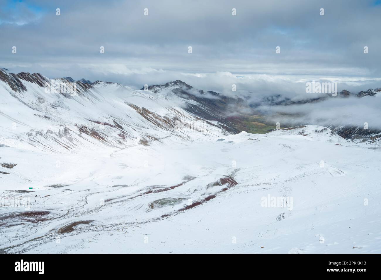 Snow-covered landscape near Rainbow Mountain (Vinicunca), Red Valley ...