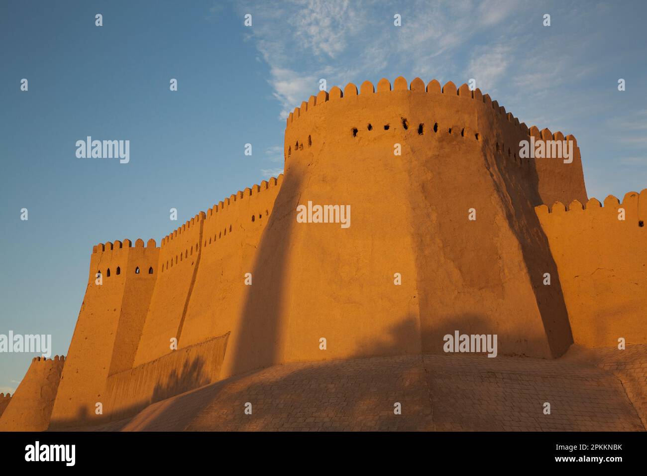 Fortress Wall, Ichon Qala (Itchan Kala), UNESCO World Heritage Site ...