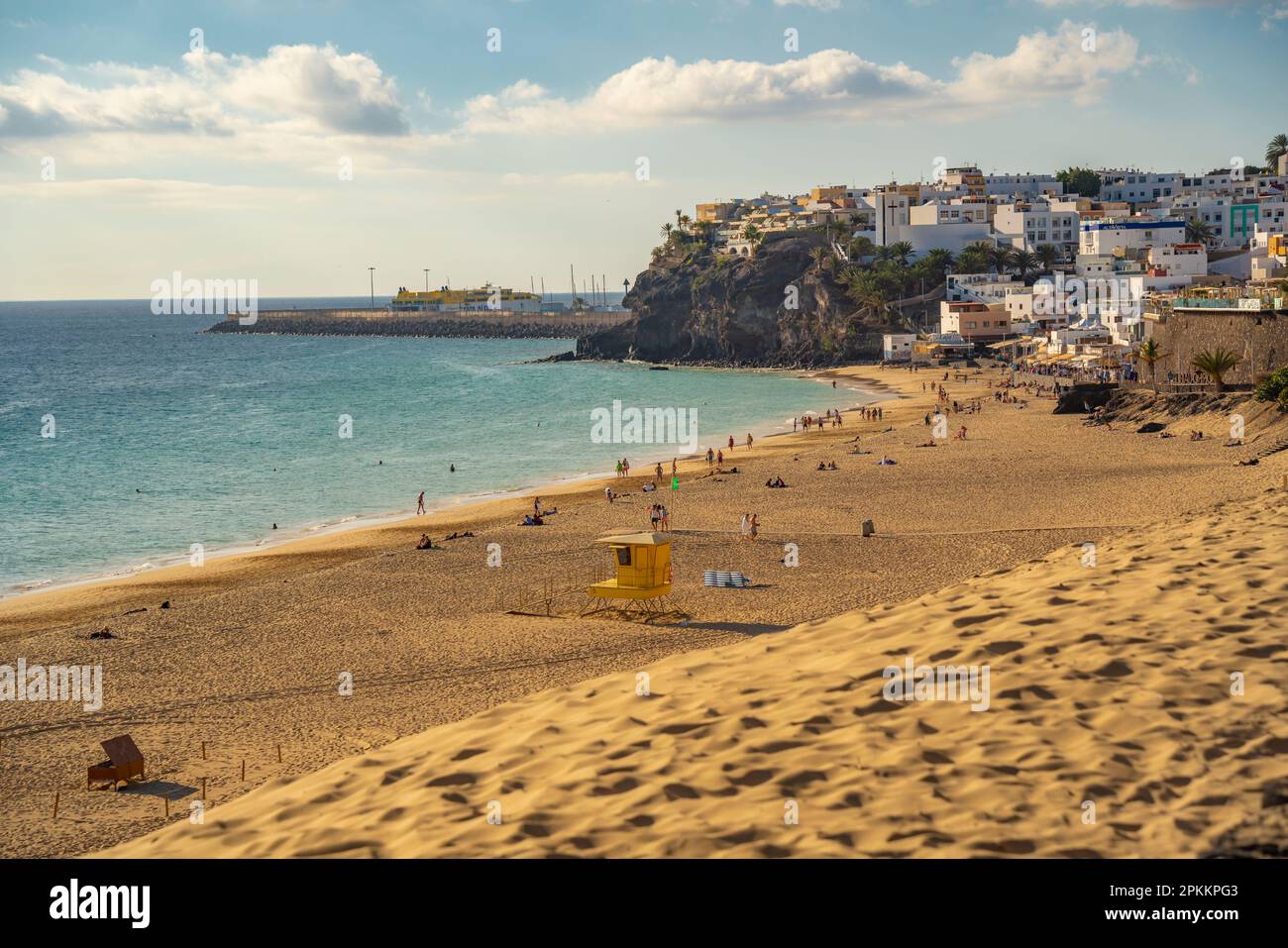 View of Playa del Matorral beach and town, Morro Jable, Fuerteventura ...