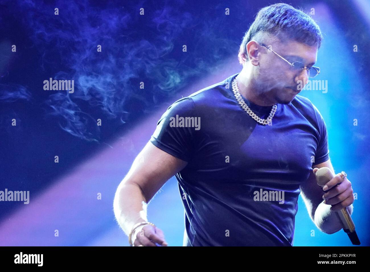 Indian rapper hi-res stock photography and images - Alamy