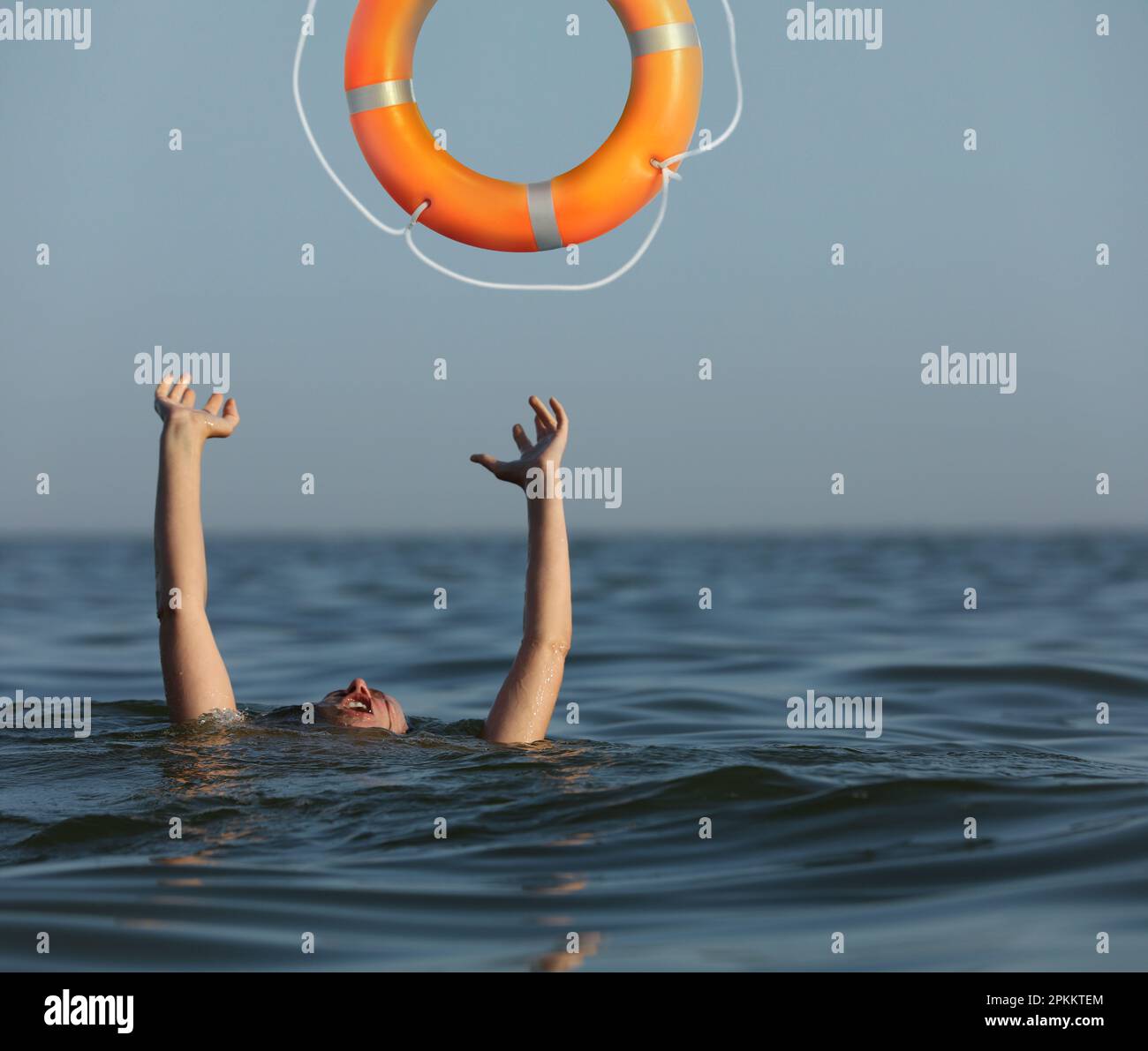 Raised sink hi-res stock photography and images - Alamy