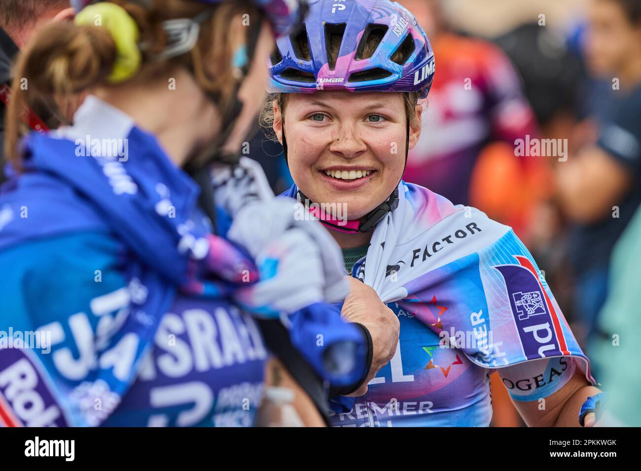 Paris roubaix femmes hi-res stock photography and images - Alamy