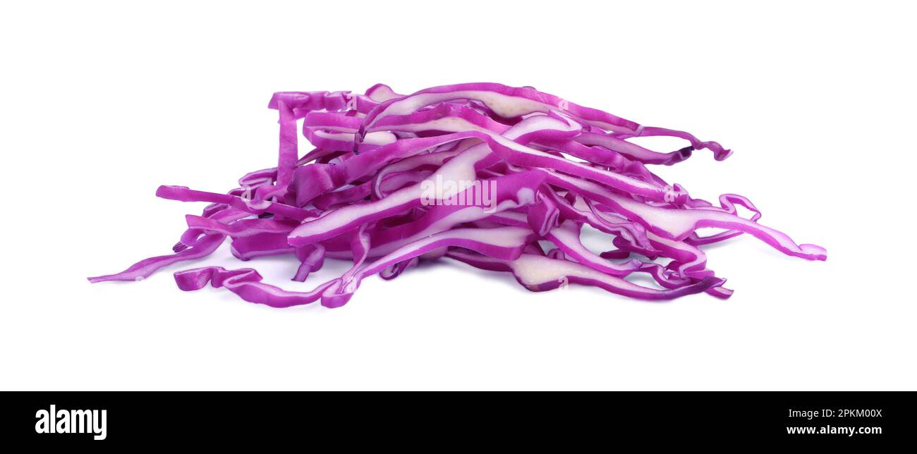Shredded fresh red cabbage isolated on white Stock Photo - Alamy