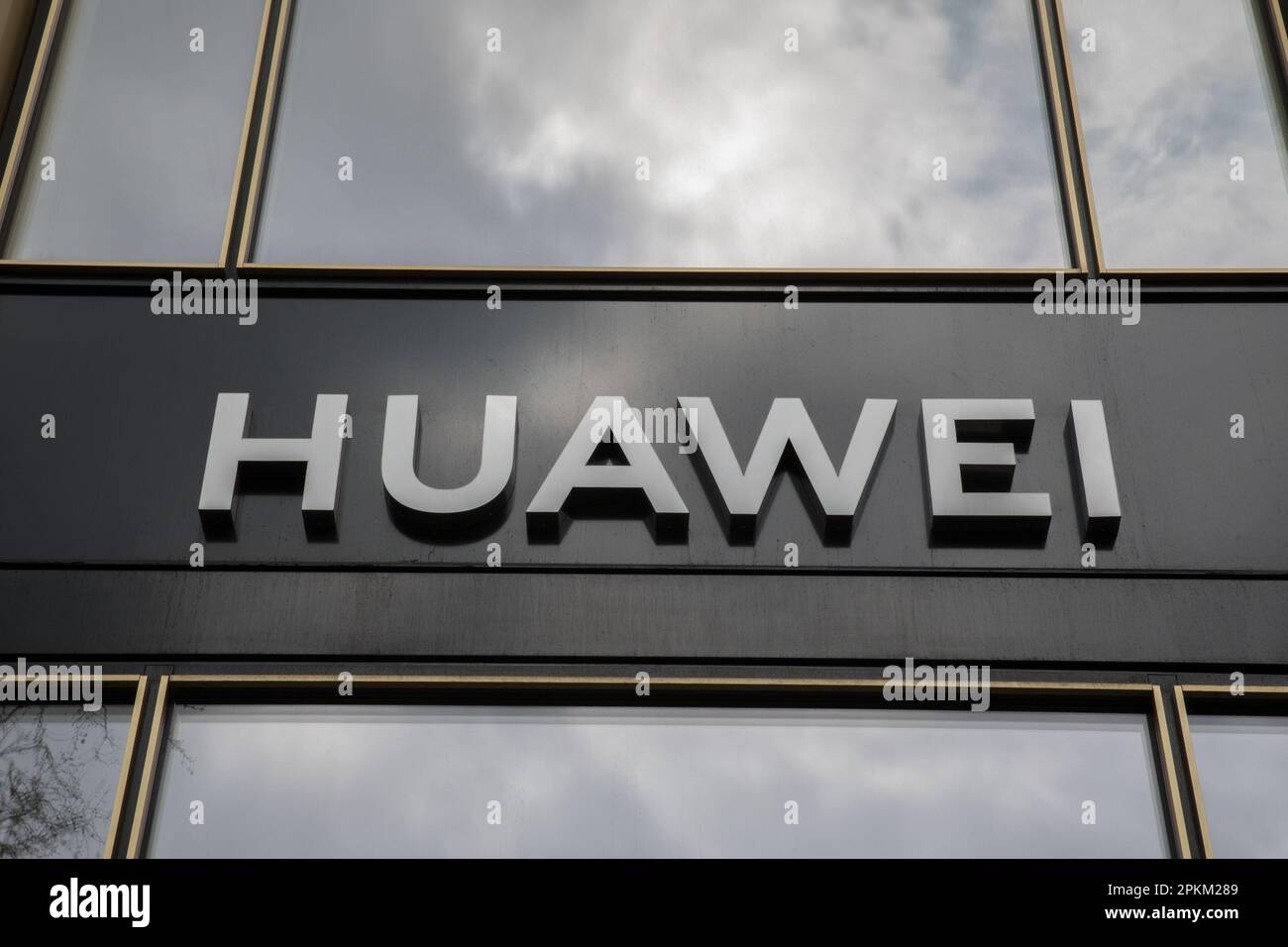 Berlin, Germany. 8th Apr, 2023. Storefront of Huawei in Berlin on April ...