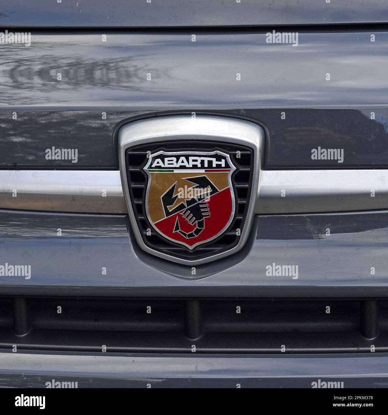 Fiat 500 Abarth Logo