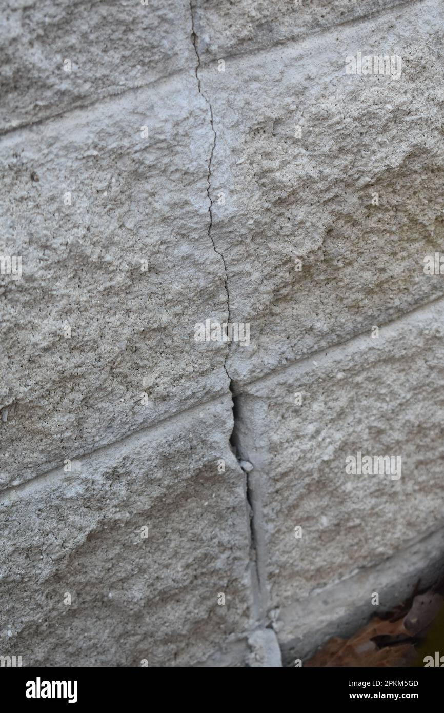 Gray concrete wall blocks hi-res stock photography and images - Alamy