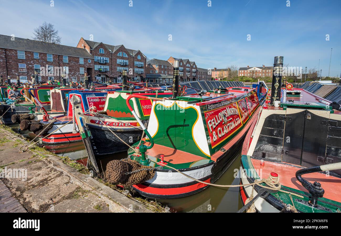 Colours of the Ellesmere Port Easter boat gathering featuring sixty ...