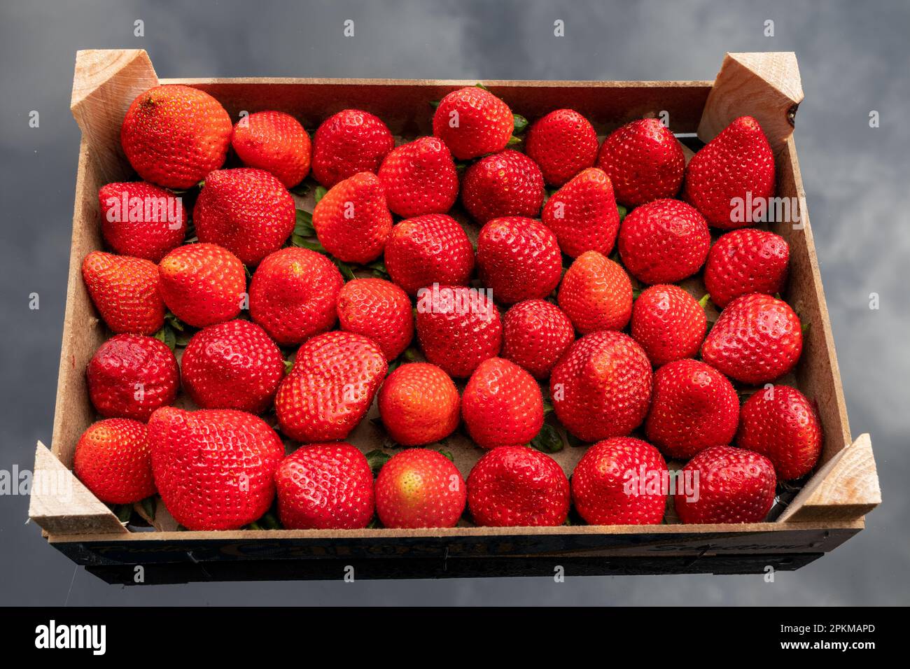 Fotografía macro de fresas rojas frescas Stock Photo - Alamy