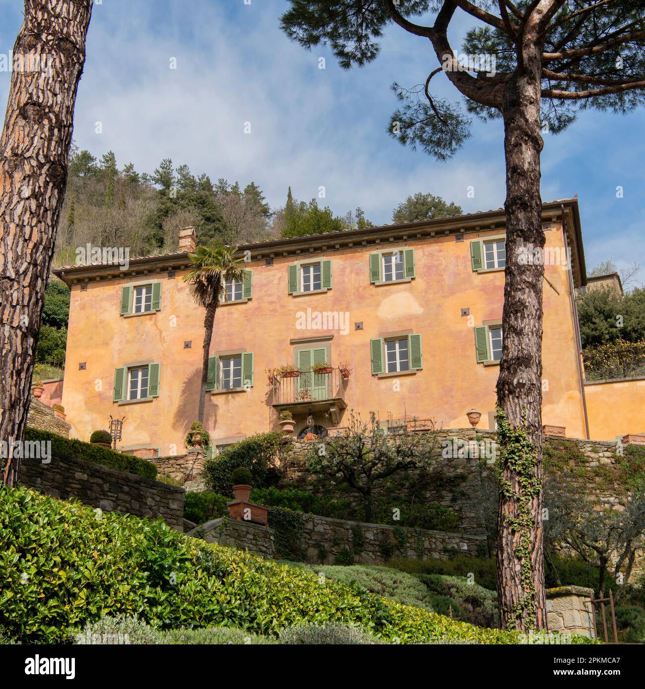 Villa bramasole hi-res stock photography and images - Alamy