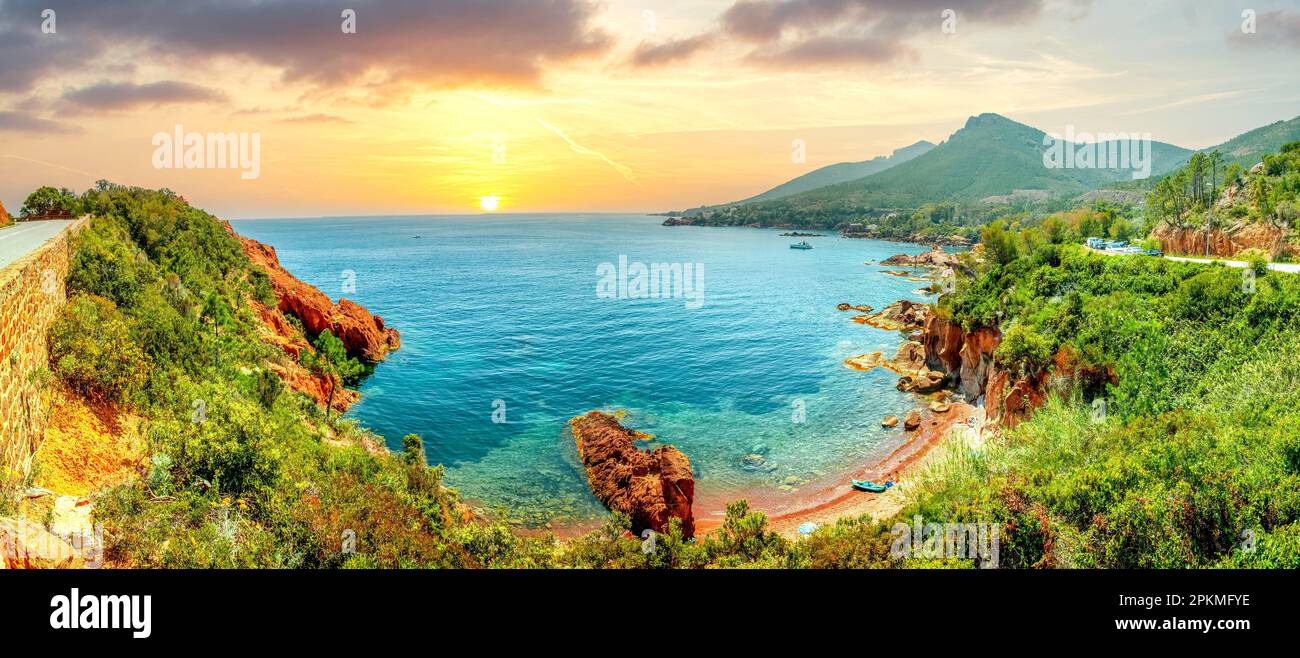 France esterel coast road hi-res stock photography and images - Alamy