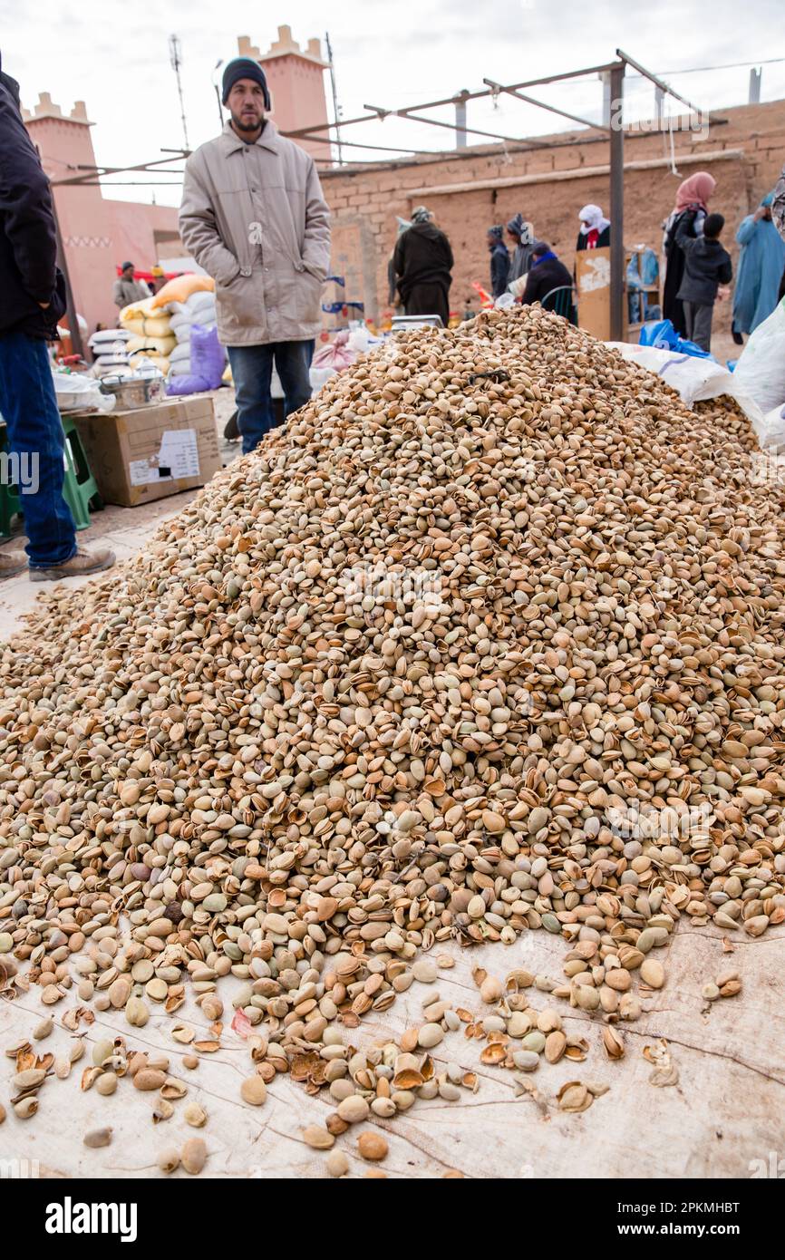 Shells africa hi-res stock photography and images - Alamy