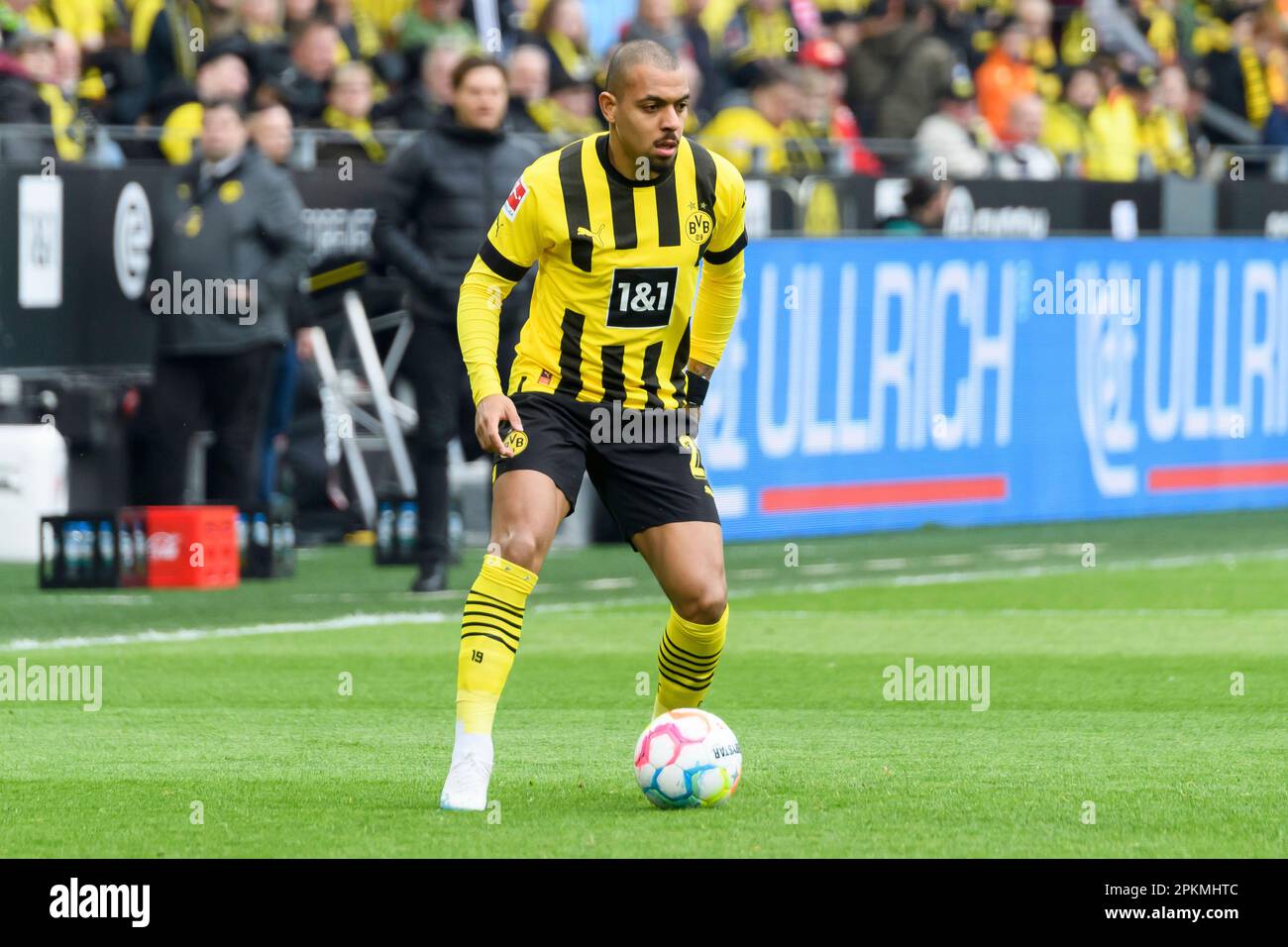 Donyell MALEN (DO) with ball, single action with ball, action, soccer ...