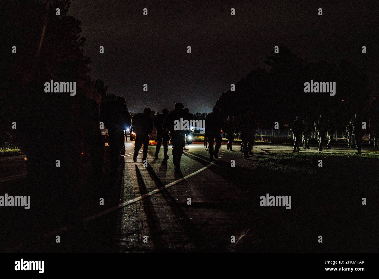 Paratroopers across the 82nd Airborne Division execute the 12 mile road ...