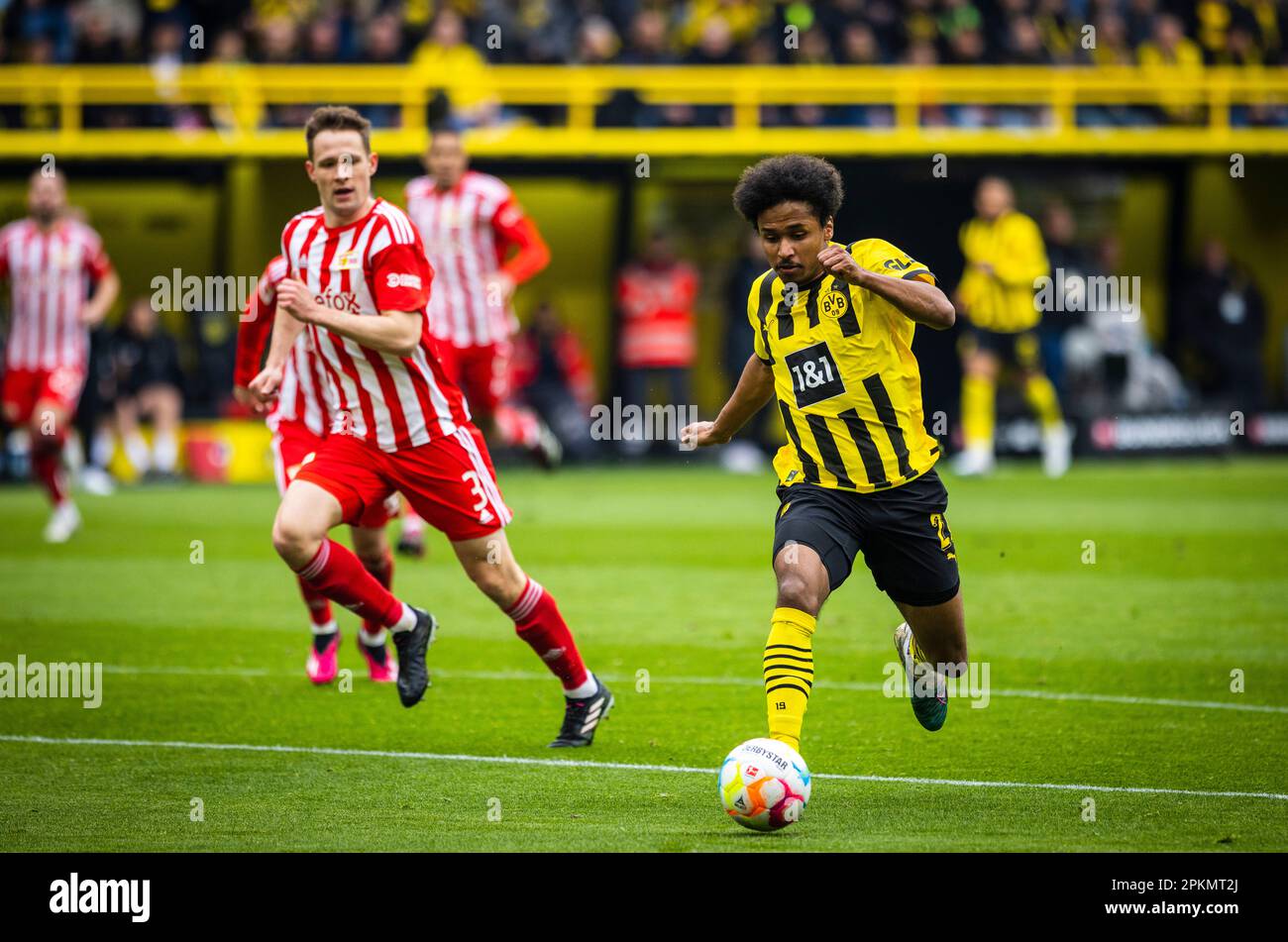 Dortmund, Germany. 8th Apr, 2023. Karim Adeyemi (BVB), Union's Paul ...