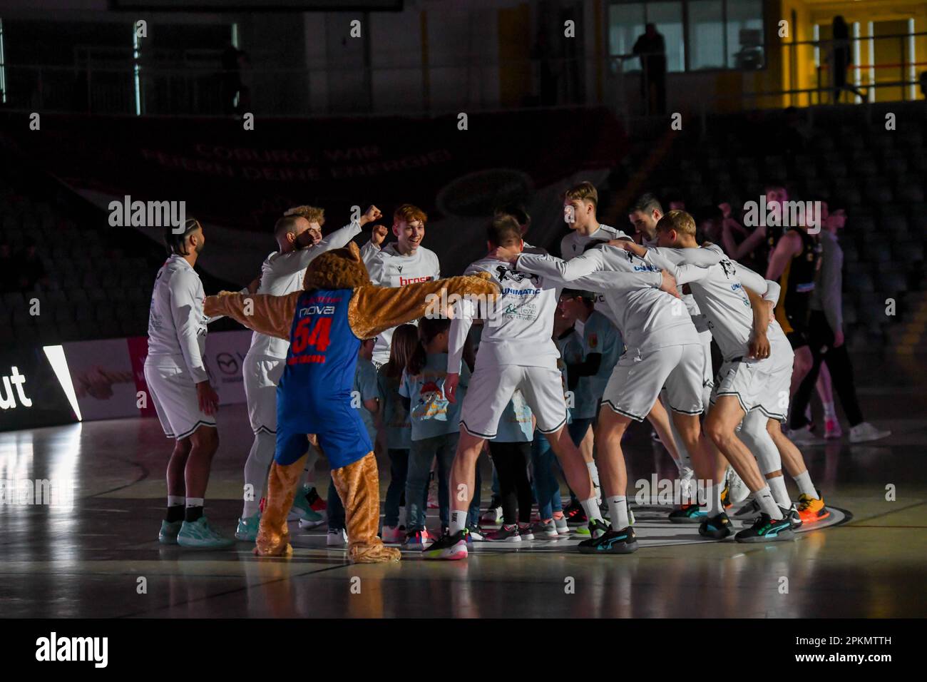 Coburg, Germany. 08th Apr, 2023. Germany, Coburg, HUK Coburg Arena - 8 ...