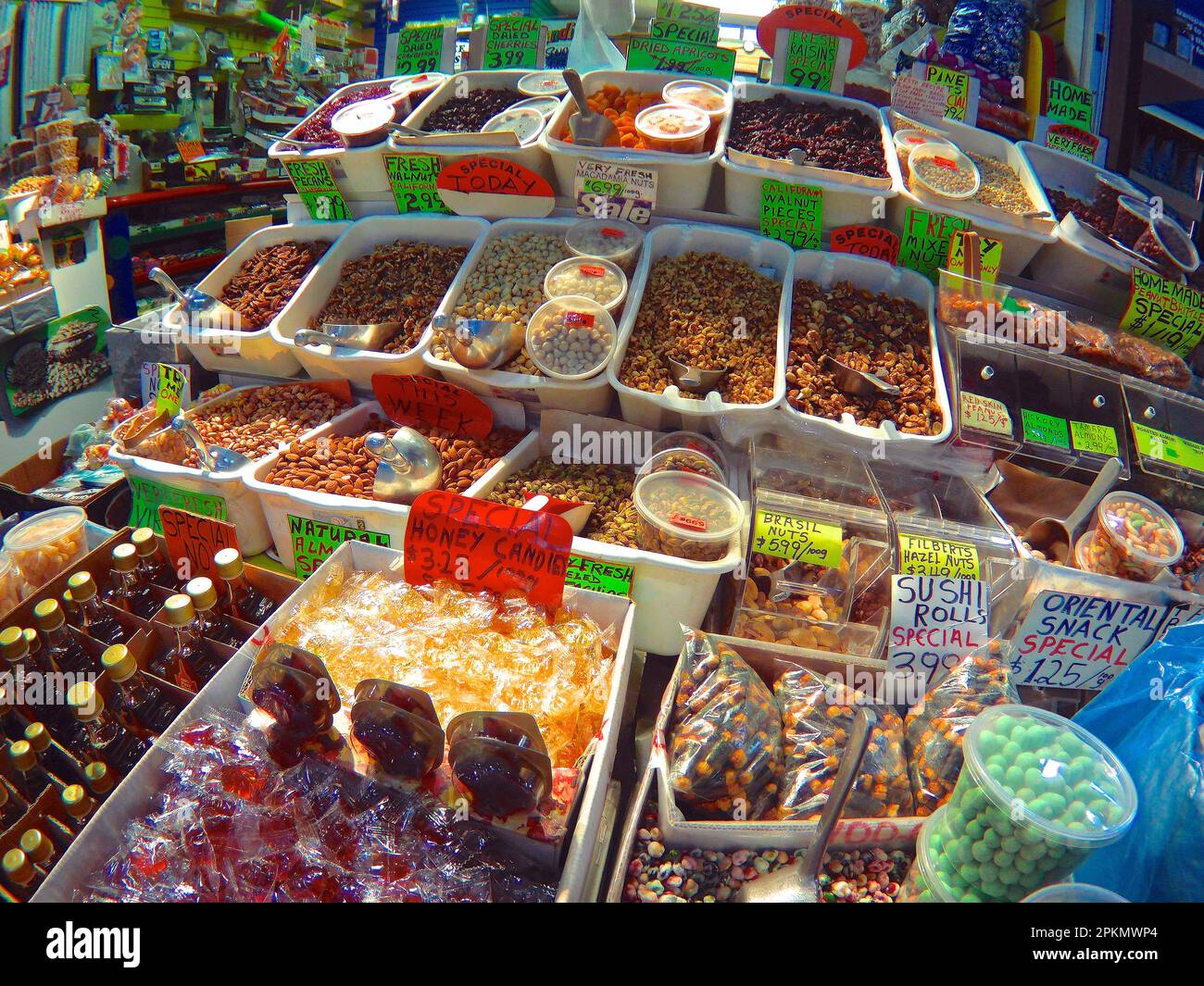 Dry foods for sale in the market Stock Photo - Alamy