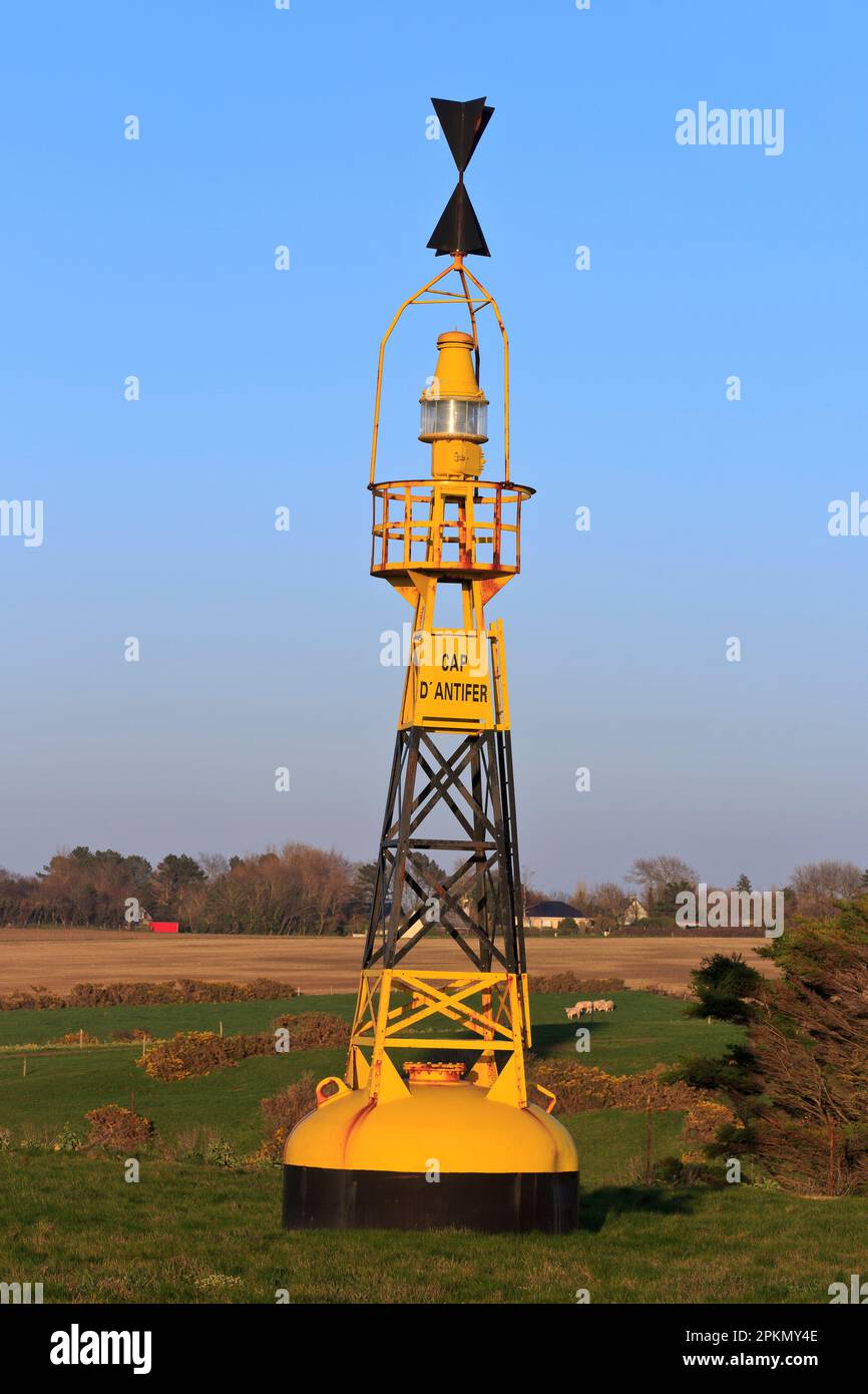 Deepest navigable water hi-res stock photography and images - Alamy