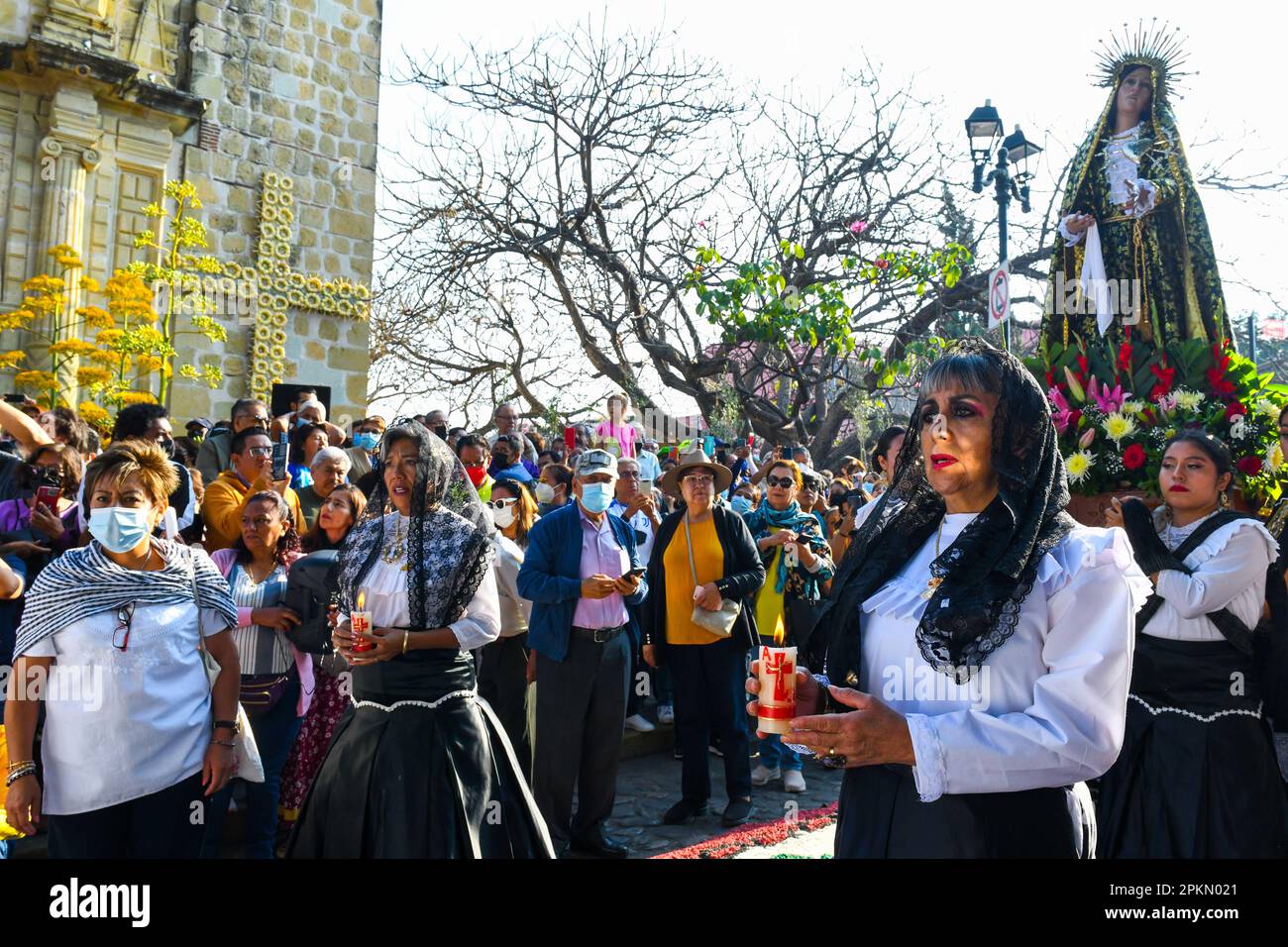 Easter mexico religious parade hi-res stock photography and images - Alamy