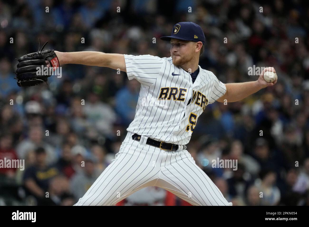 Milwaukee Brewers starting pitcher Eric Lauer throws during the first ...