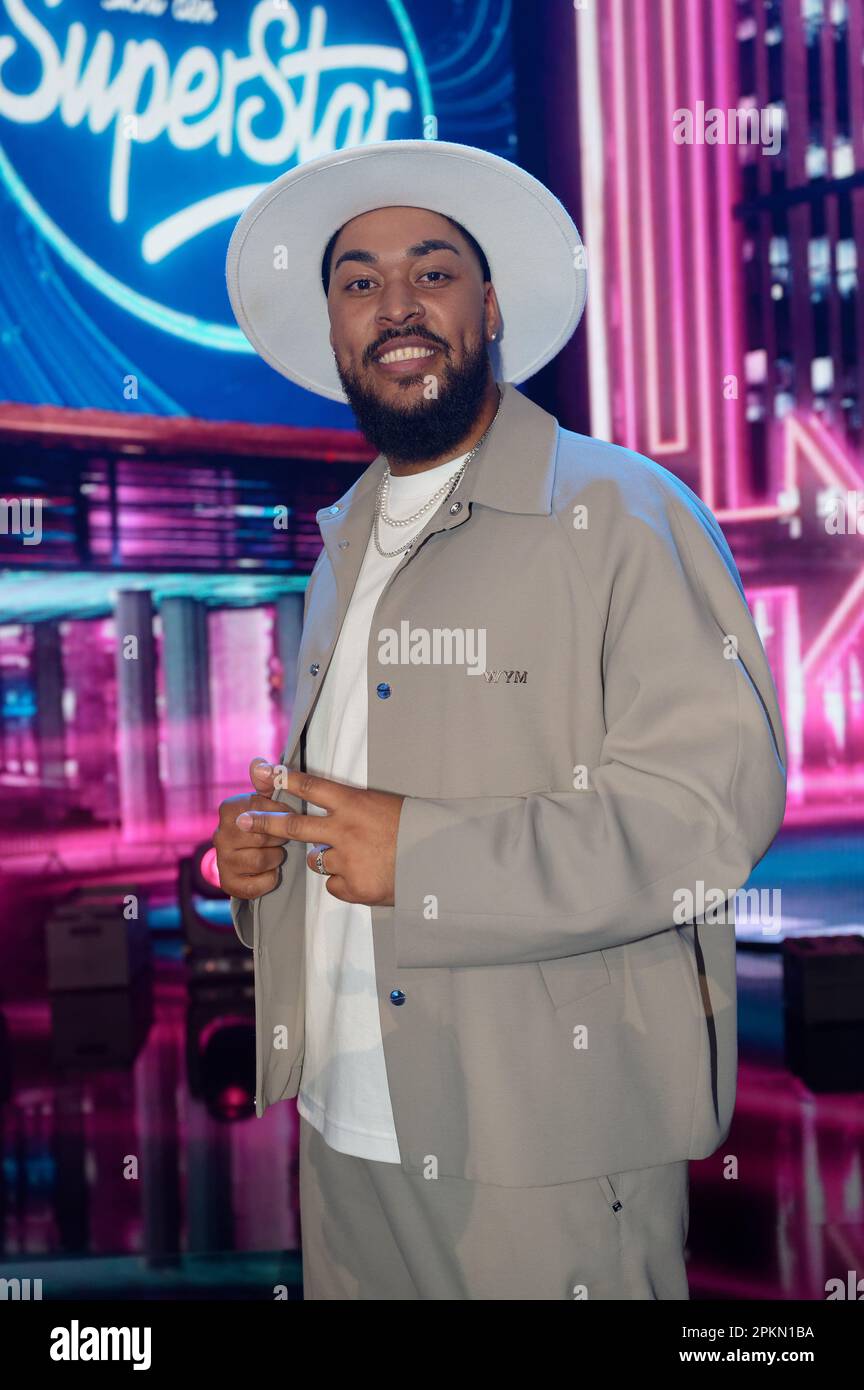 Cologne, Germany. 08th Apr, 2023. The candidate Sem Eisinger stands in ...