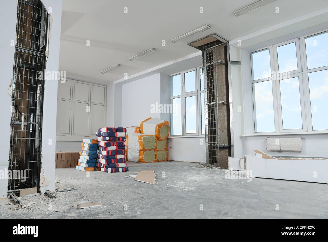 Building materials in room prepared for renovation Stock Photo - Alamy