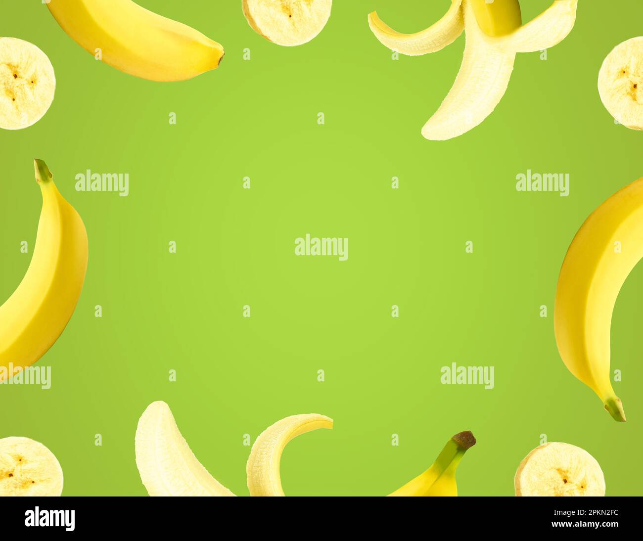 Bunch of bananas background with banana slices Stock Photo - Alamy