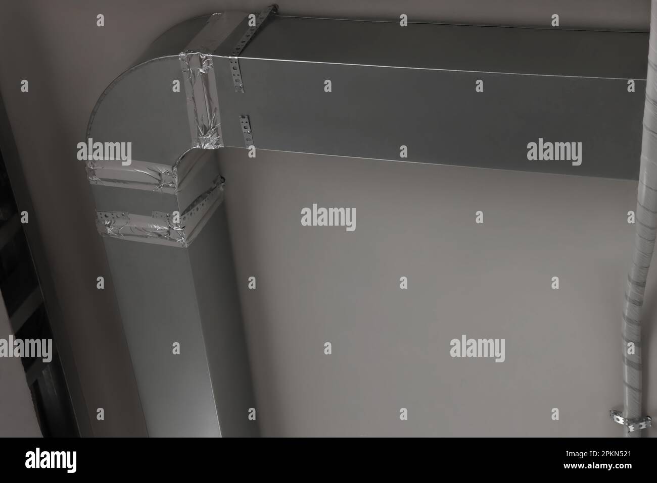 Ceiling with ventilation system indoors, bottom view Stock Photo - Alamy