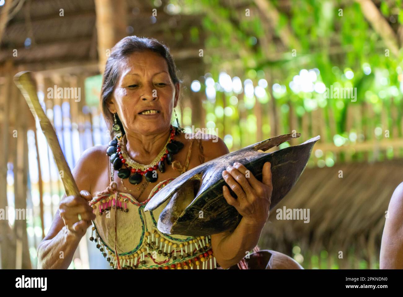 Colombia indigenous people hi-res stock photography and images - Alamy