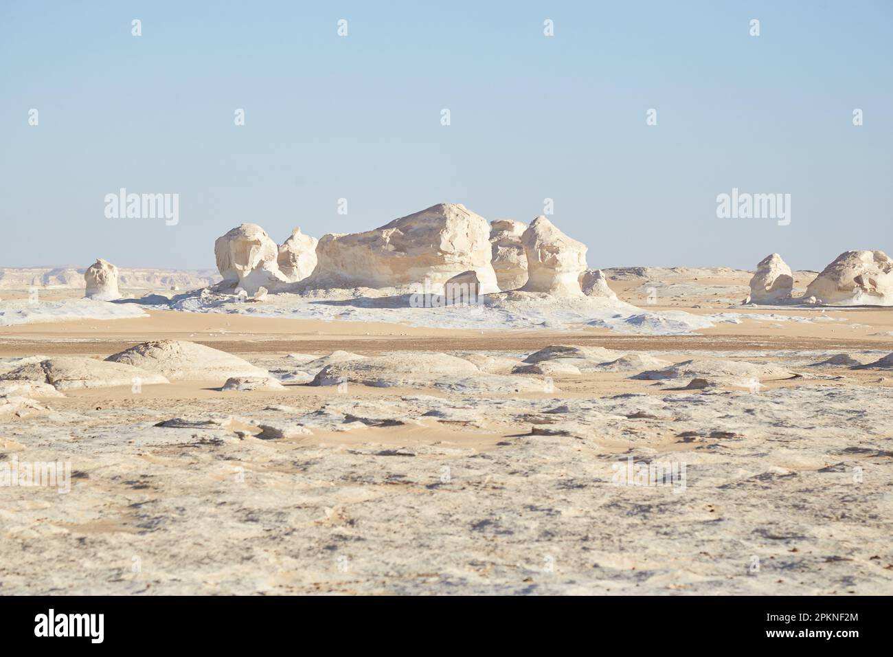 The Otherworldly White Desert Near Egypt's Bahariya Oasis Stock Photo - Alamy