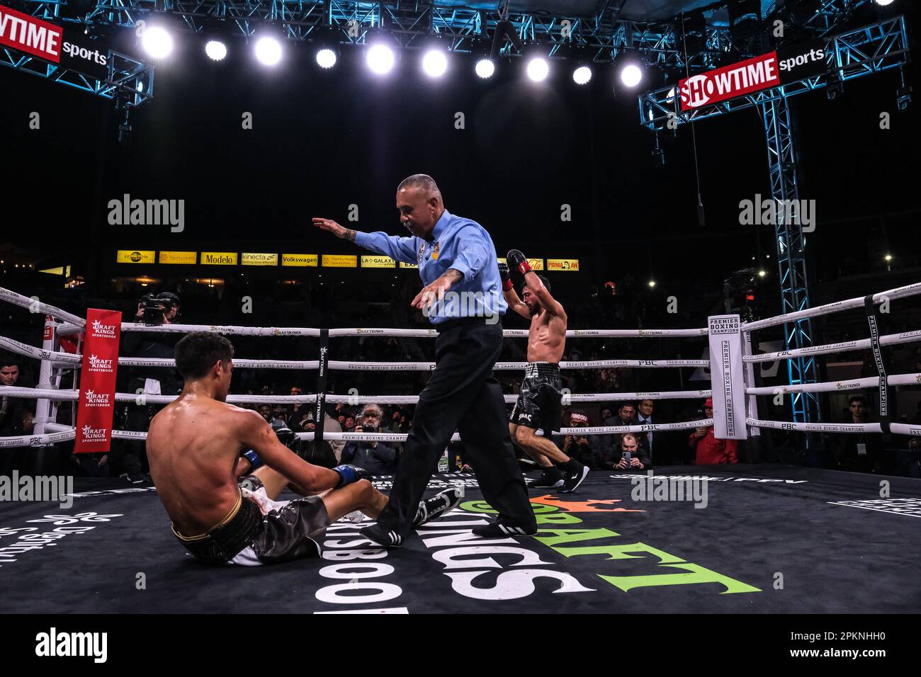 The towering inferno hi-res stock photography and images - Alamy