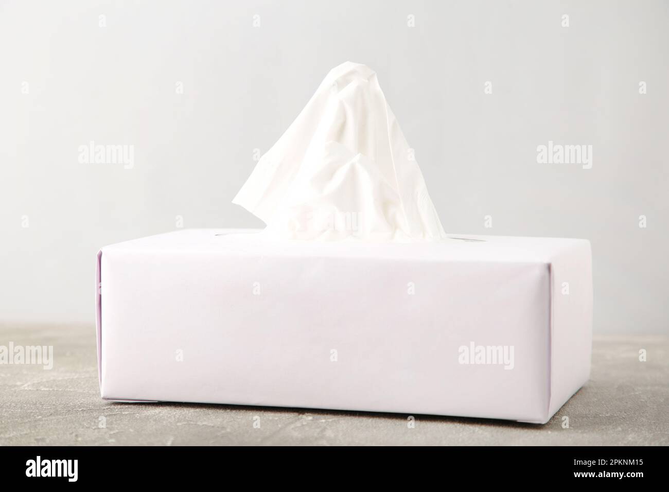 Empty tissue box hi-res stock photography and images - Alamy