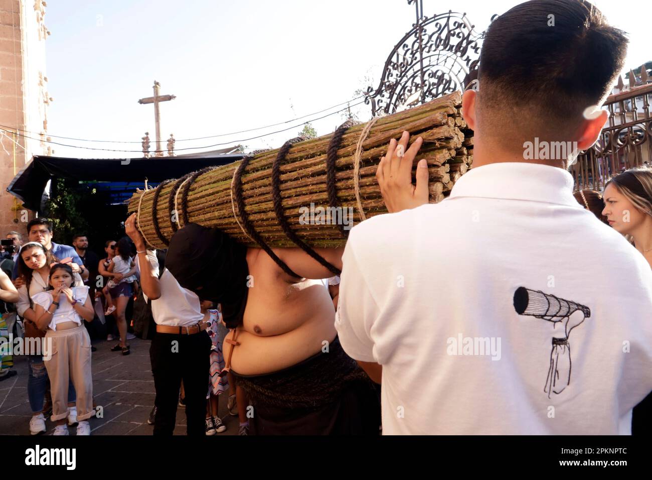 Crucified christ mexico hi-res stock photography and images - Alamy