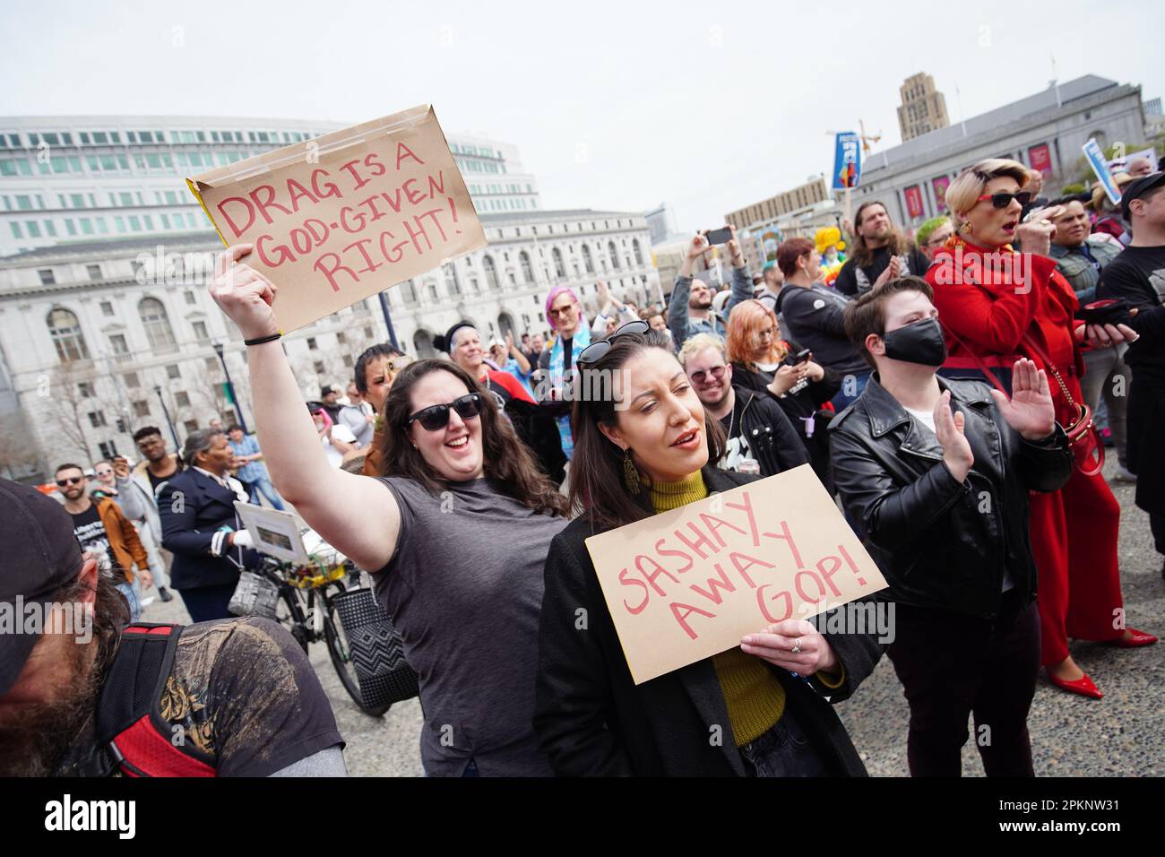 Drag up fight back hi-res stock photography and images - Alamy