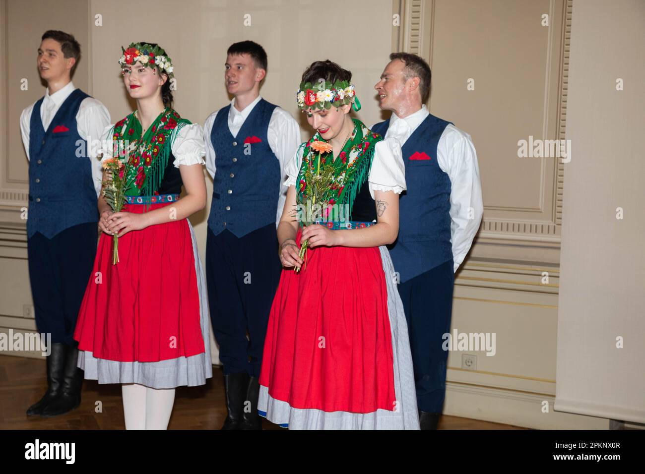 Sorbische Tanzfolklore, Musik, Gesang und typische Bräuche mit der ...