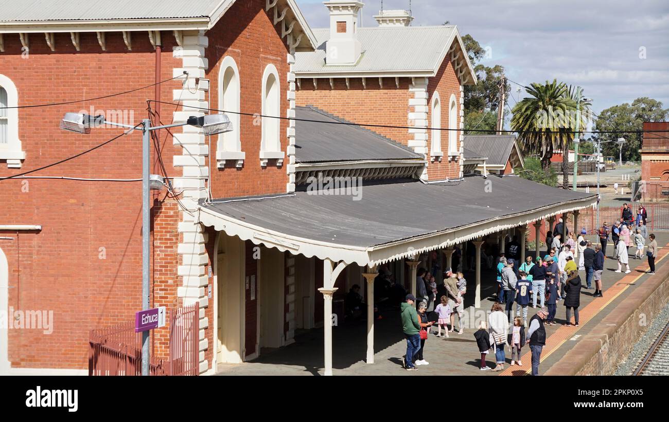 Victoria train line hi-res stock photography and images - Alamy