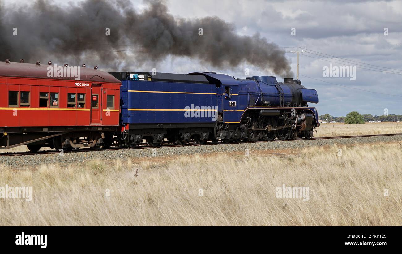Victoria train line hi-res stock photography and images - Alamy