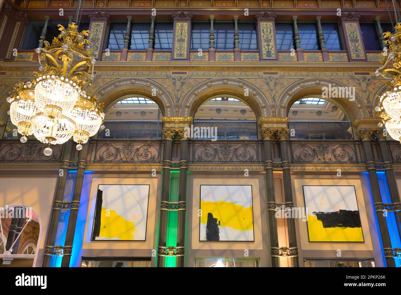 The stylish lobby hall at the Hilton Paris Opera hotel, Paris FR Stock ...
