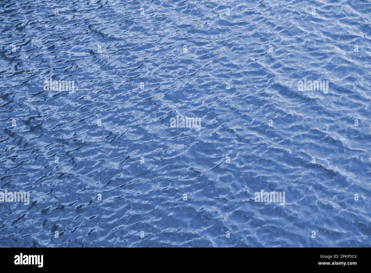 Gentle lake waves hi-res stock photography and images - Alamy